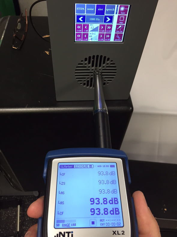 Using a talkbox as a smartphone calibrator.